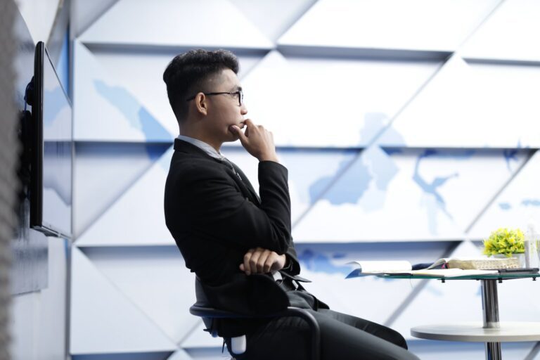 Use Problem Solving To Increase Sales - Nigel Campbell